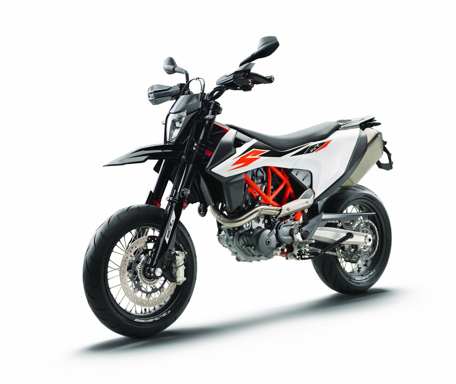KTM 690 SMC R 2019 - 6 Fotos