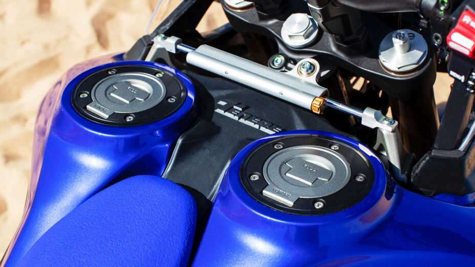 Yamaha Ténéré 700 World Raid mit TFT-Cockpit und längeren Federwegen