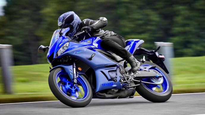 Motorräder bis 500 ccm – Preise, Daten, Fakten - Fotogalerie mit 27 Fotos