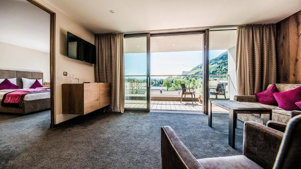 Hotel Restaurant Kirchsteiger in Südtirol – Motorradhotel