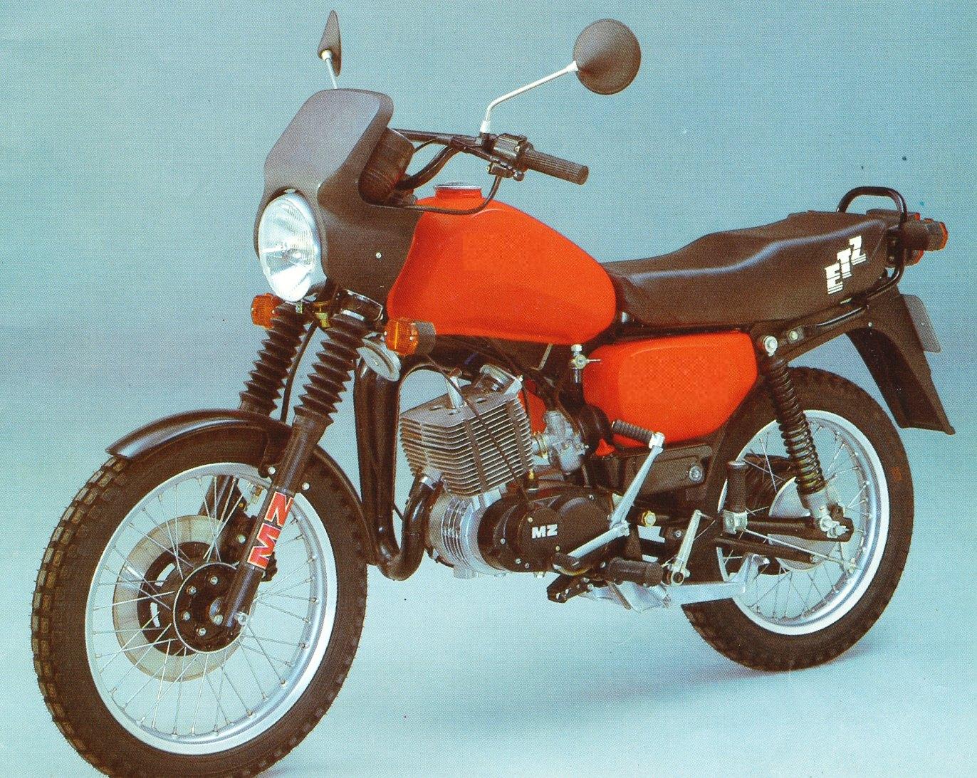 MuZ ETZ 250 (with sidecar) alle Baujahre bis 1988 - Technische Daten