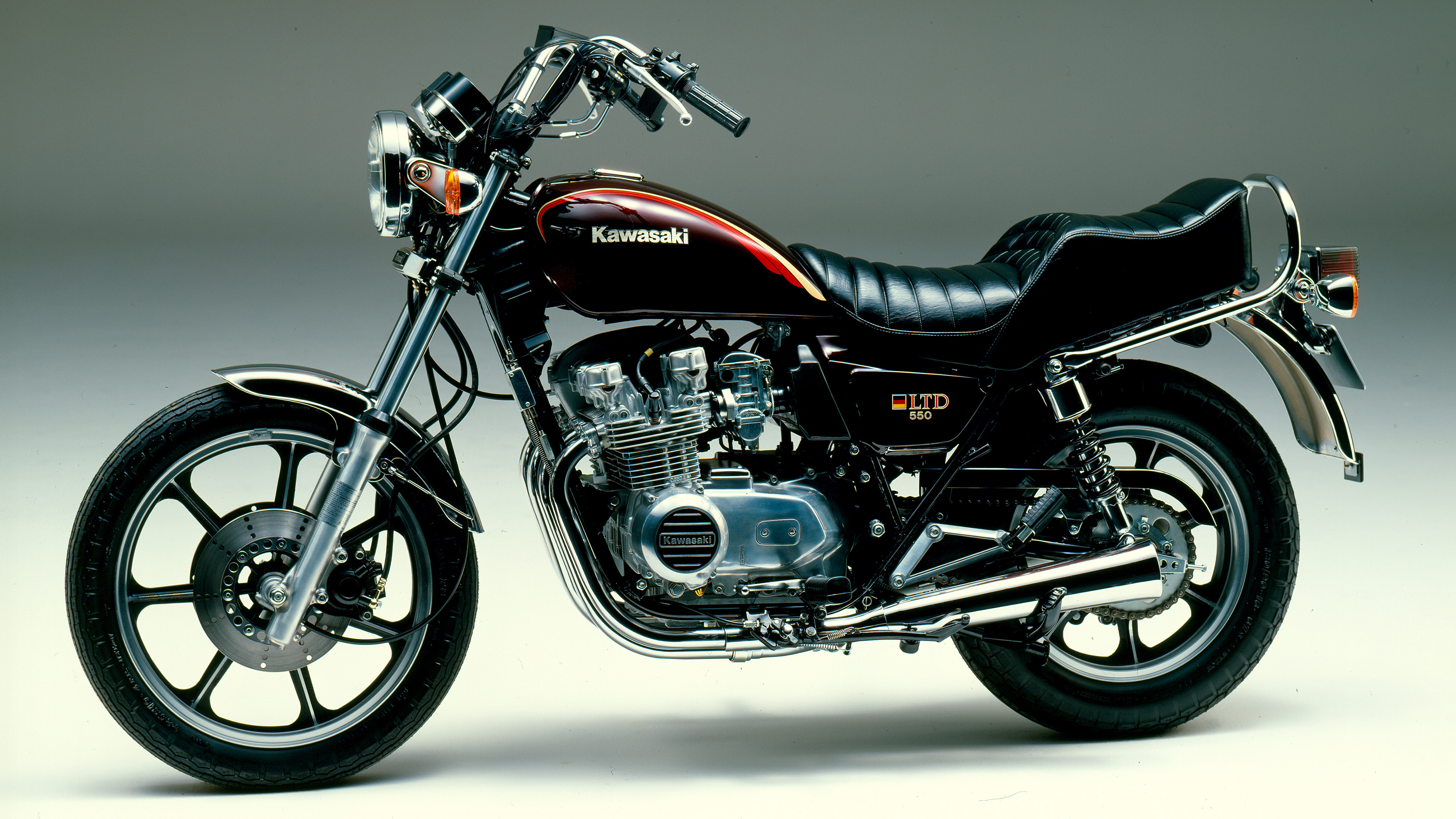 Kawasaki Z550 LTD alle Baujahre bis 1983 - Technische Daten