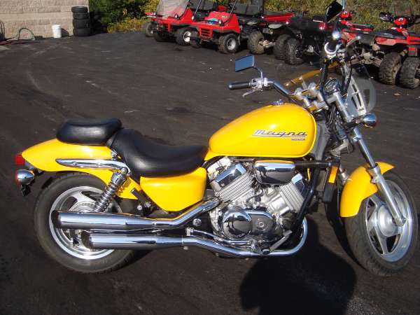 Honda Magna VF750C alle Baujahre bis 1996 - Technische Daten