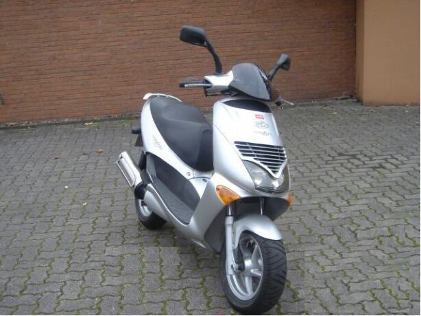 Aprilia Leonardo 125 alle Baujahre bis 2006 - Technische Daten