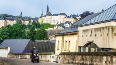 Motorradtouren Ardennen – Aufregende Straßen durch grüne Wälder und ...